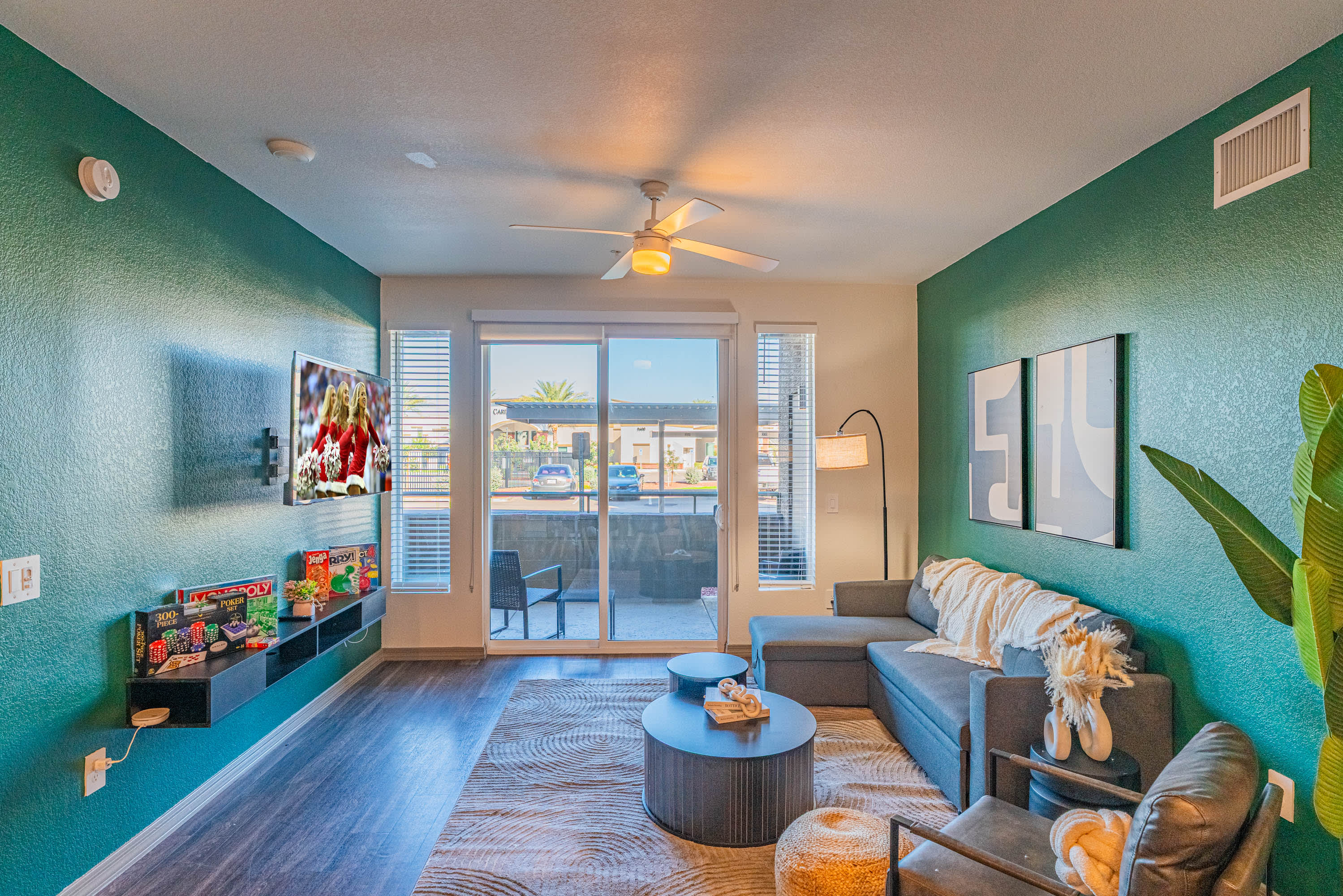 Near the Stadium w/ Balcony-Pool-Gym-W/D-Parking - Rove Living ...